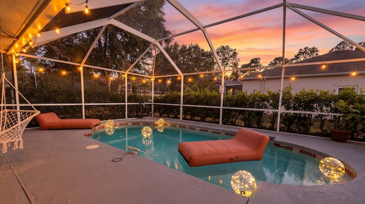 Heated Pool No Extra Fees ! Trampoline & Game Room - Palm Coast, FL
