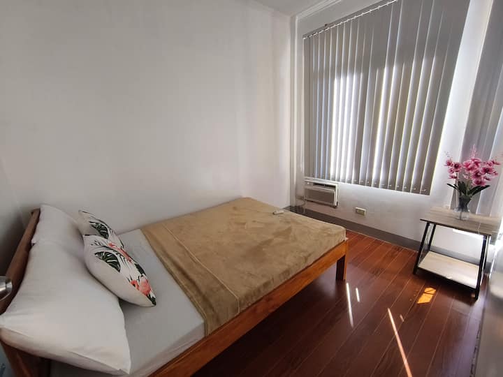 Feel At Home Near Puerto Princesa City Airport - Puerto Princesa