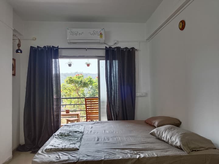 A Cozy Staycation For Any Pocket Friendly Family. - Dapoli