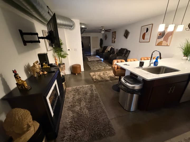 Comfort Cove | Private Modern Apartment - Petersburg, VA