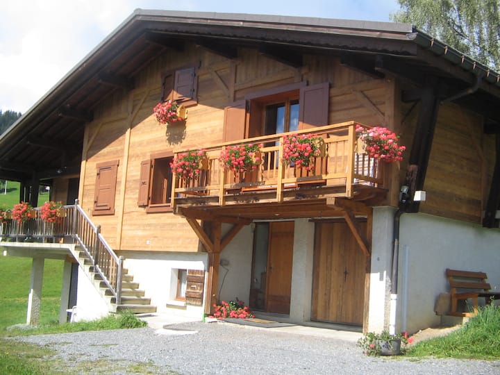 Appartement Dans Un Chalet 6 Couchages - Ugine