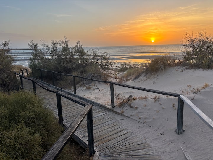 Sunrise Beach Hideaway - Exmouth
