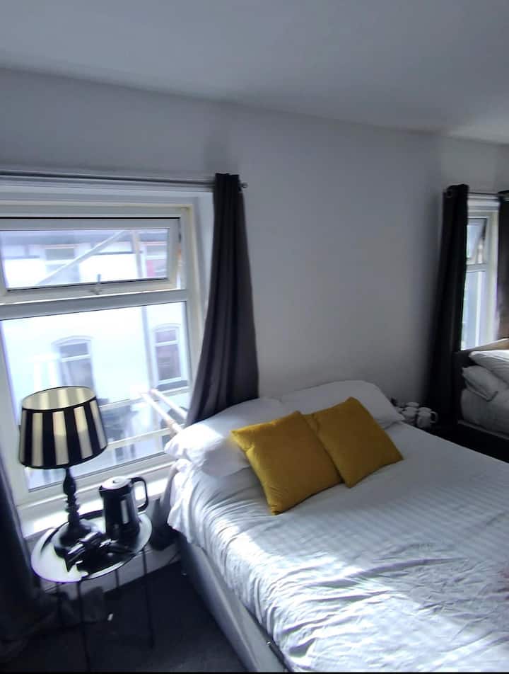 Blackpool Retreat - Group Stays - Blackpool