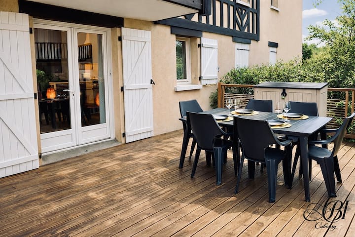 Terrasse 31m²• 300m Plage • Parking Privé • 4 Pers - Cabourg