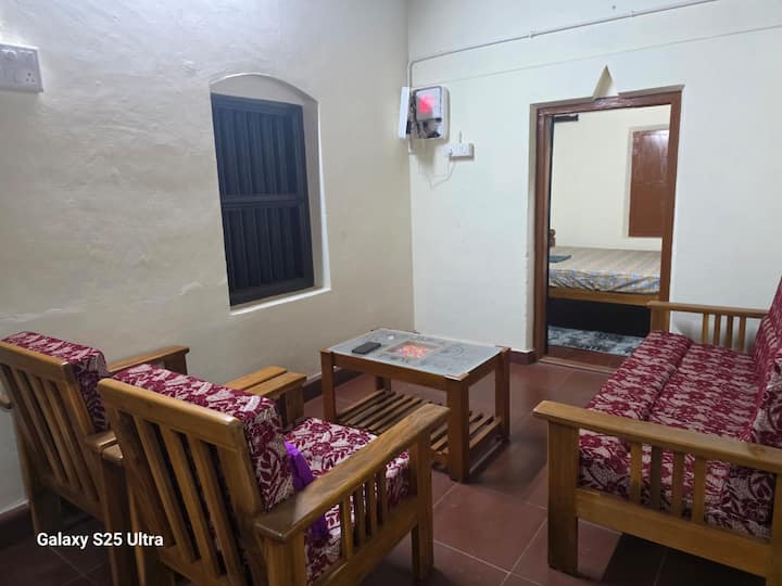 3bhk Farmhouse, Nh66, 3.5km To Mattu Beach - Udupi
