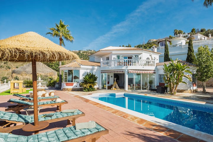 Villa Selvatic | Pool | Cinema | Sauna | Mini Golf - Canillas de Aceituno