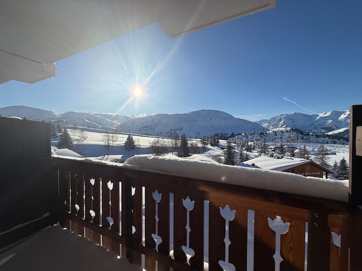 T2 Skis Aux Pieds Balcon Vue Montagne Alpe D’huez - L'Alpe d'Huez