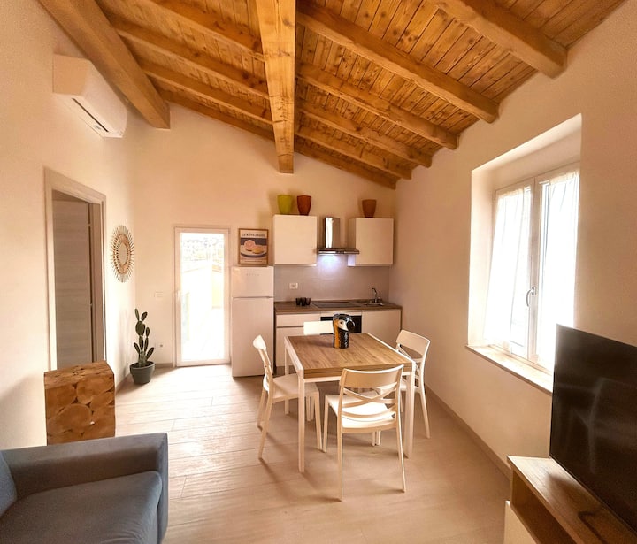 Terrazzo Sul Tetto, Parcheggio, 5 Min. Dal Centro - Bardolino