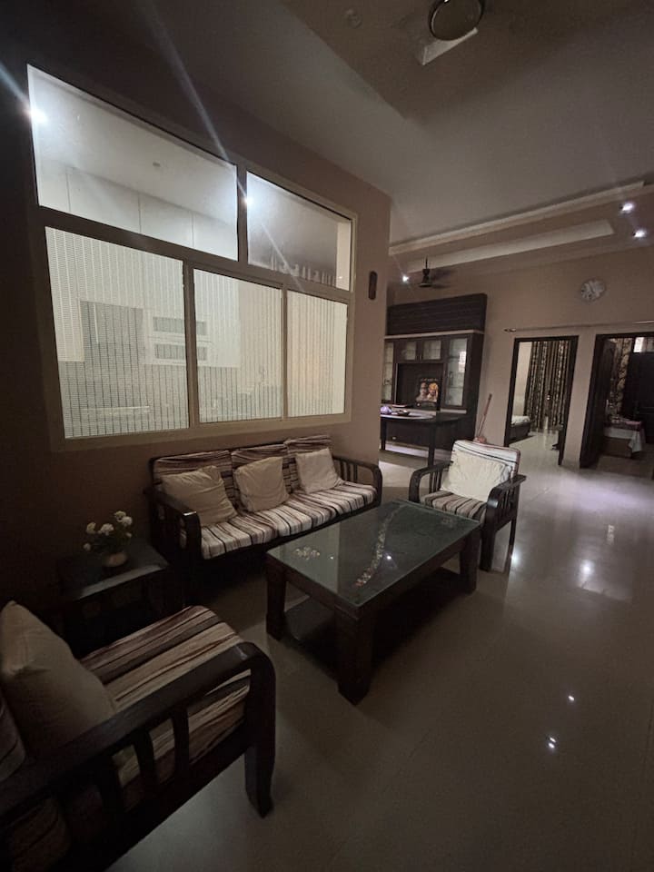 'My Kingdom' : Smart 2bhk Flat Stay In Kharar - Kharar