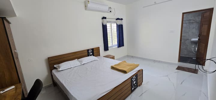 A Fine Home Stay With No Disturbance - Velankanni