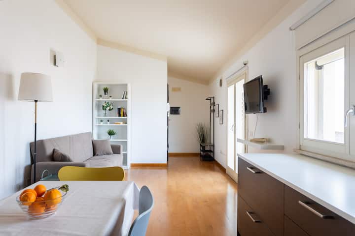 Attico Eleonora – Terrazza & Parcheggio In Centro - Oristano