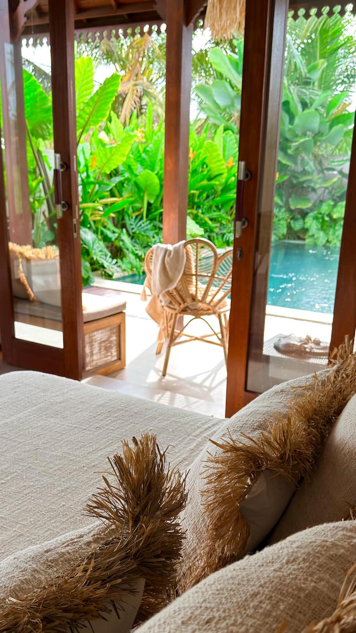 Boho Chic Pool Villa • Sunset Rice View • Ubud - Australien