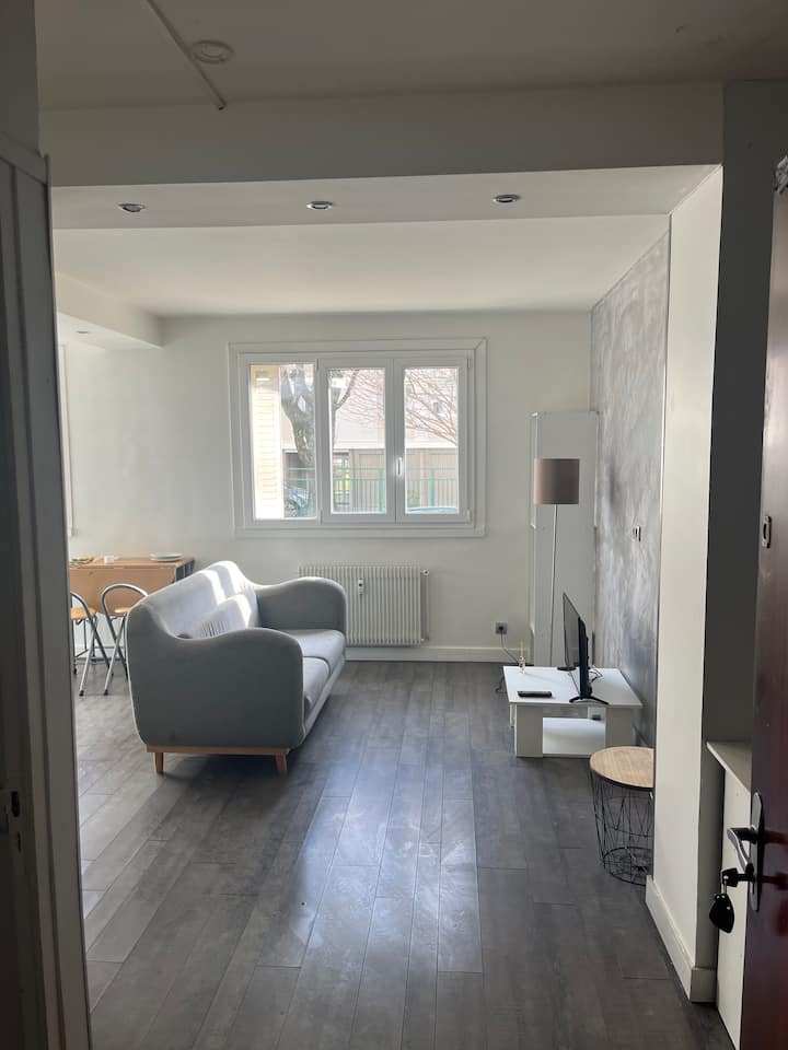 T2 Cosy à 3 Min Gare Lyon Part-dieu - Lyon