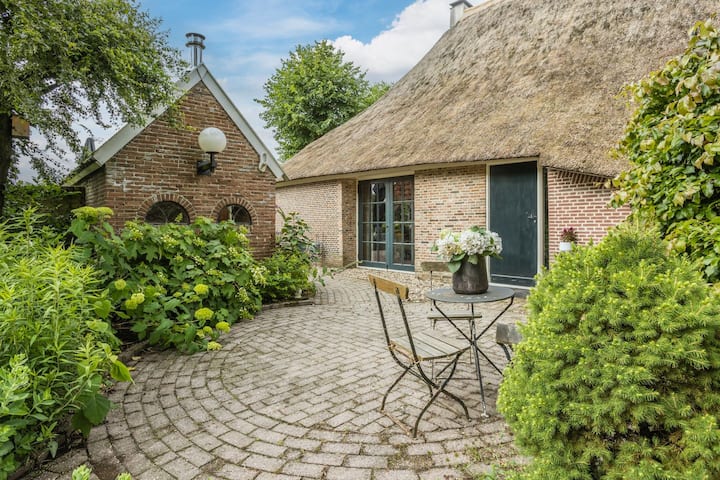 Hoeve 1650 - Luxe Verblijf Met Sauna- Ontbijtoptie - Hoogeveen
