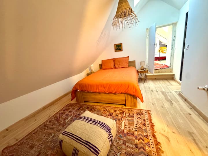 Chambres Sous Les Combles Maison St Jean Avec Vue - Poligny