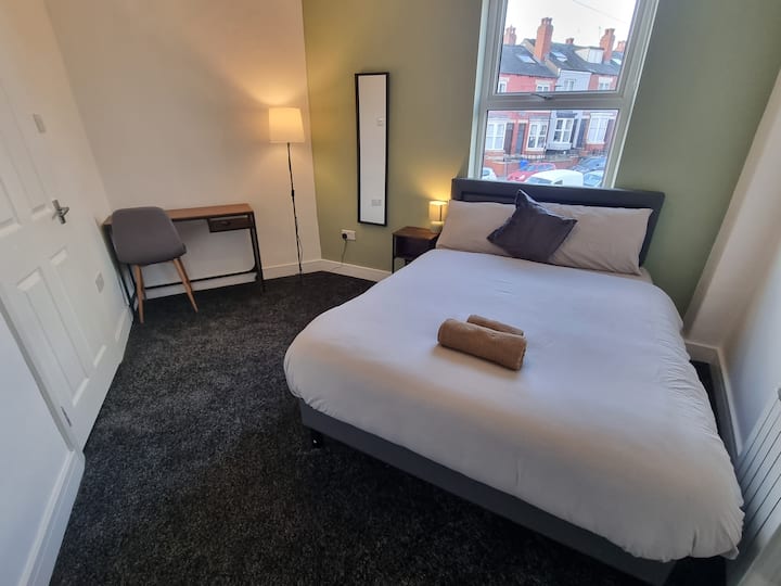 Comfortable Full House For Longer Stays & Work - Sheffield