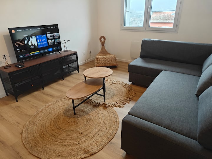 La Parenthèse Du Châtelet - Chanas