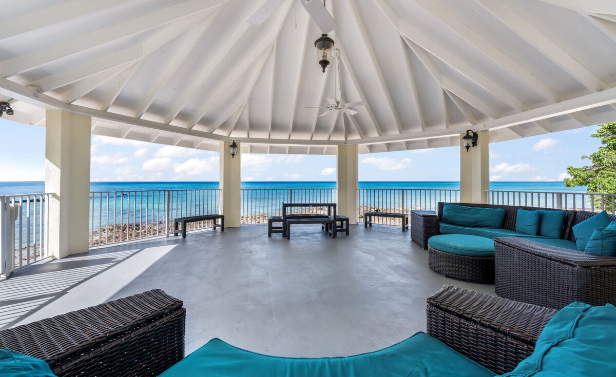 Seven Mile Oceanfront King Baño principal - Departamentos en renta en ...