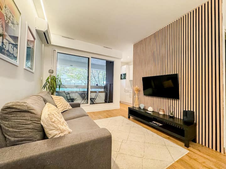 Studio Clim & Terrasse - Parking - 100m De La Mer - La Grande-Motte