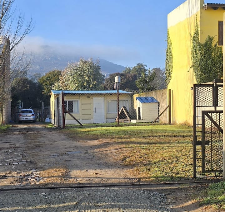 Casa En Tandil Con Patio Grande Y Wifi - Tandil