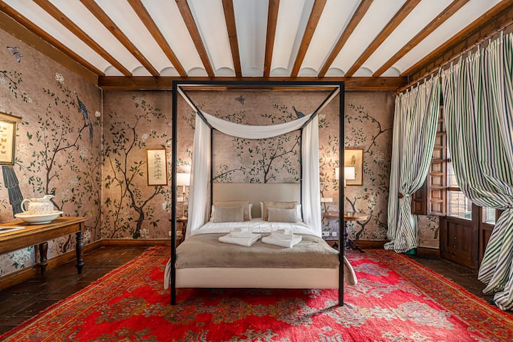 Toledo Boutique Ii - Toledo