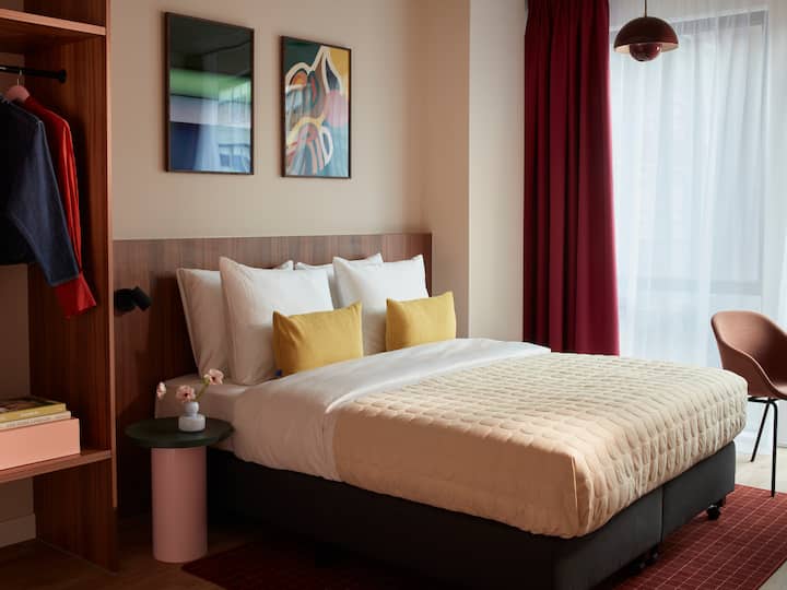 Numa | Medium Accessible Studio With Kitchenette - Rotterdam Centraal Station