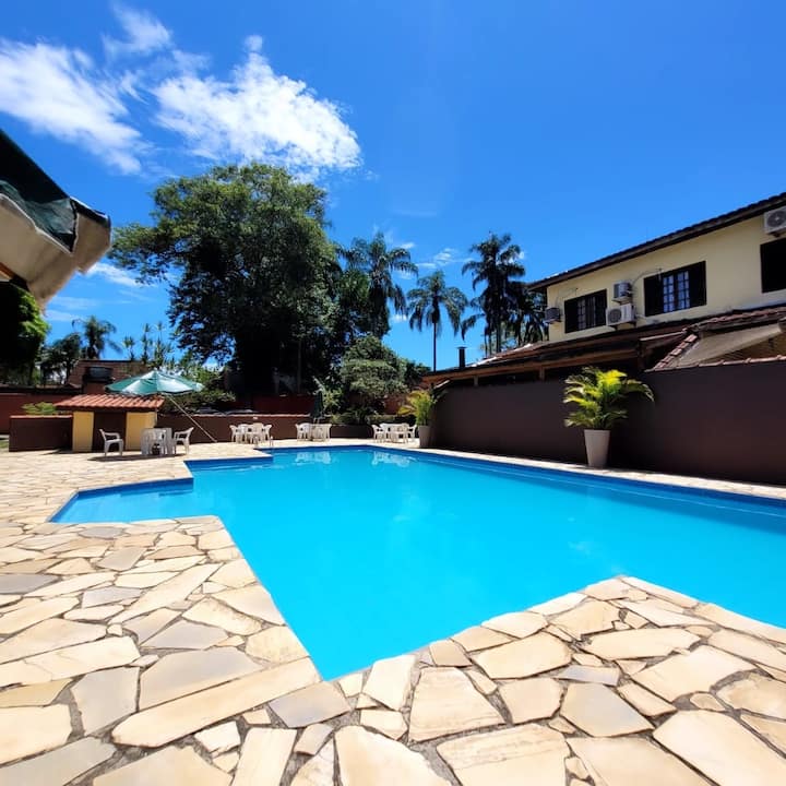 Chalé Condomínio Fechado 900m  Praia Boiçucanga - São Sebastião