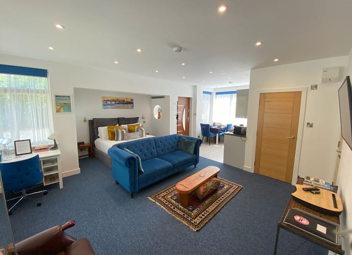 Quiet Luxury Flat | City Edge | Free Parking - Brighton
