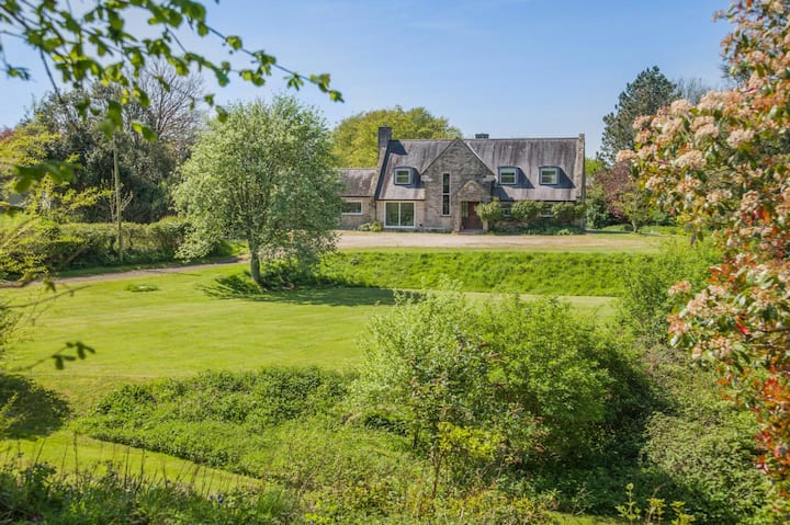 8 Bed In Bridport (Oc-53172) - Burton Bradstock