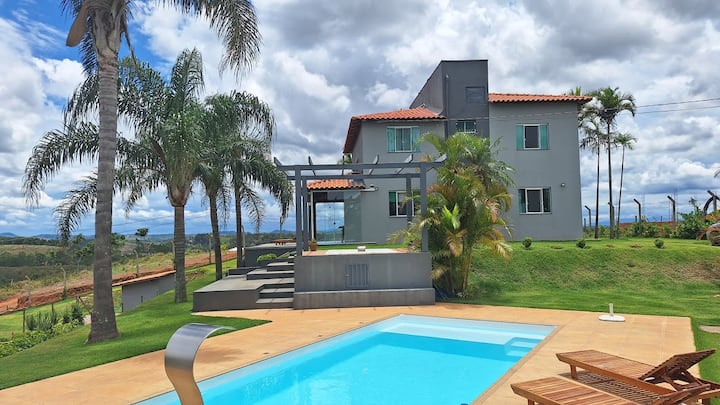 Refúgio Em Juiz De Fora: Natureza, Wi-fi E Piscina - Juiz de Fora