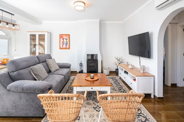 Charming Apartment Carvoeiro Centre - Casa Alegria - Carvoeiro