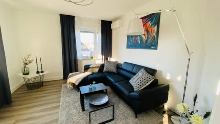 Renovierte 120 Qm Wohnung Mit Balkon & Klimaanlage - Gevelsberg