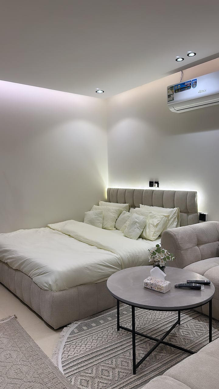 أستديو فاخر بدخول ذكي في شمال الرياض - Riyadh