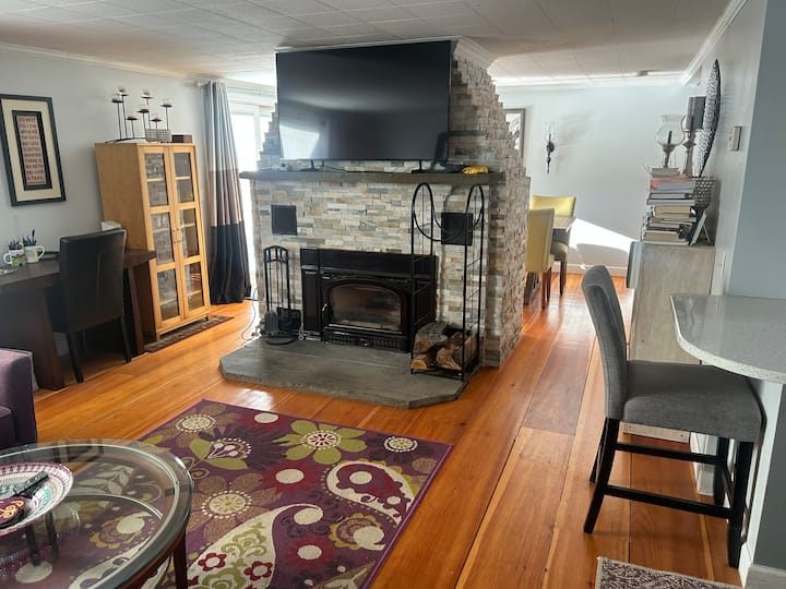 Gunstock Haus - Ellacoya State Park, Gilford