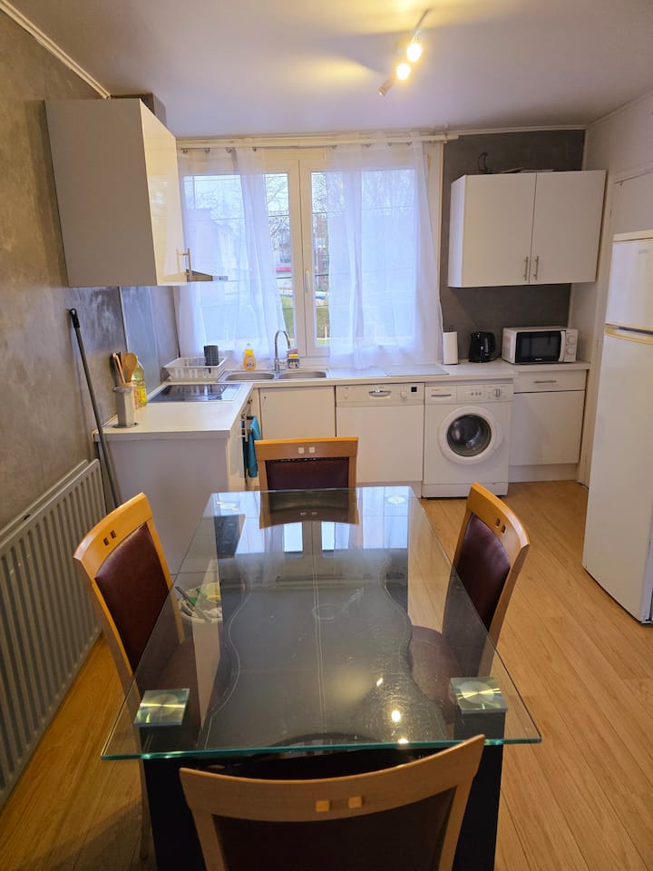 Joli Appartement, Métro, Fac Lille, Stade, Parking - Lesquin