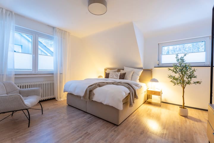 Moderne Fewo Mit Balkon 2xsz, Smarttv, Free Wifi - Schmallenberg