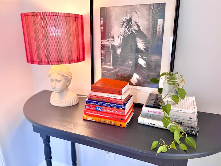 Berkeley Lake Hideaway - Johns Creek, GA