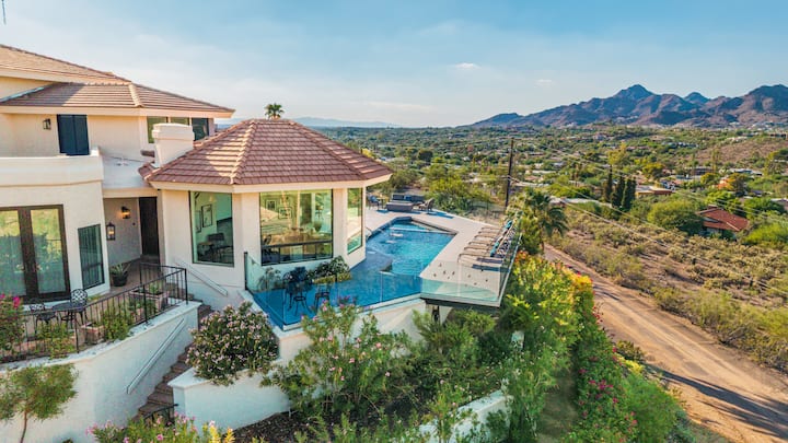 Camelback Estate With Mountain Views - Phoenix, AZ