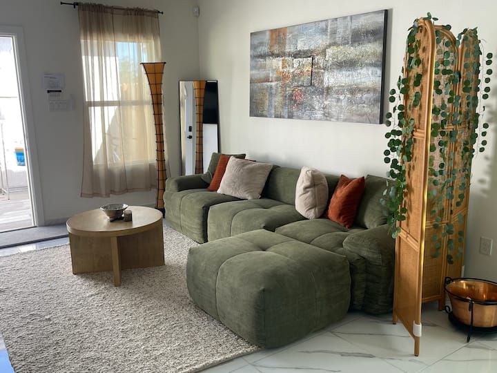 The Olive Retreat | Home Near Mcallen Shopping - Reynosa