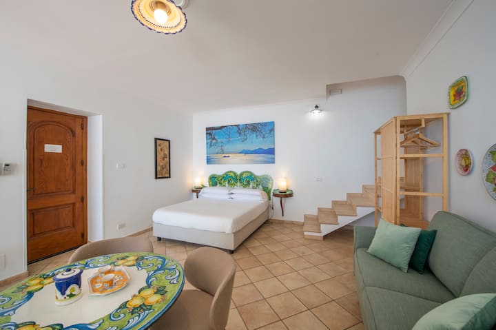 Casa Marina - Loft At Five Min. From The Beach. - Praiano