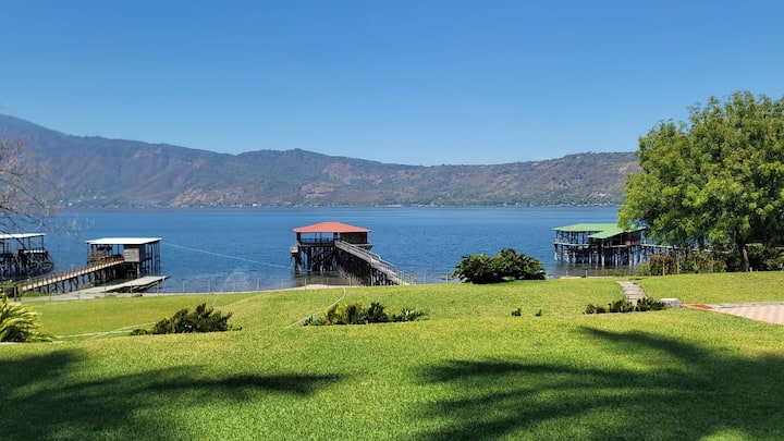 Casa Privada Frente Al Lago Coatepeque - Santa Ana