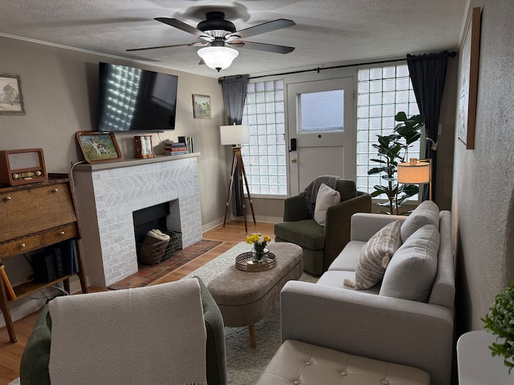 Quiet 2br Cottage Near Hospitals, Msub & Airport - Billings, MT