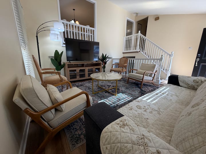 Big Family Home At Hammock Drive - Valdosta, GA