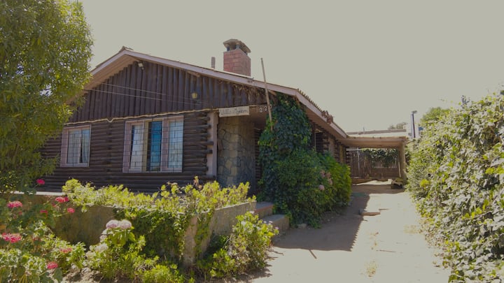 Casita De Troncos, 10 Personas, A Pasos De Playa - El Quisco