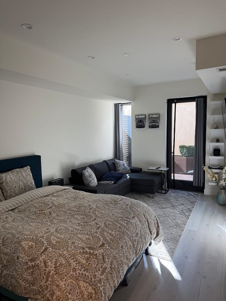 Modern And Luxurious Downtown Los Altos Studio - 마운틴뷰