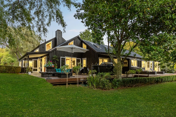 Polo Haven Lodge - Clevedon