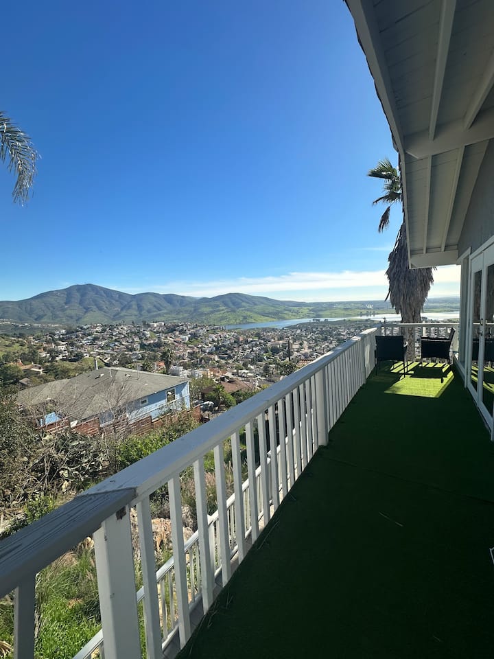 Private Entrance, Room, And Balcony. Great Views! - La Mesa, CA