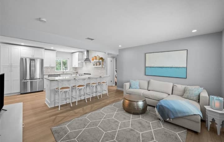 Betmor Water View Retreat - Palm Harbor, FL