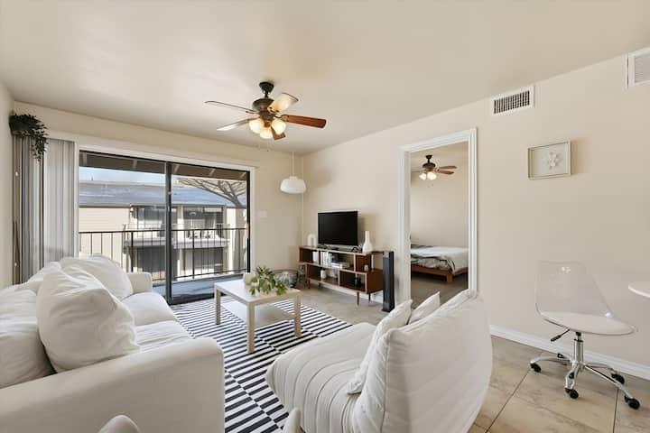 2-bed Condo With Balcony Near Nau - Flagstaff, AZ