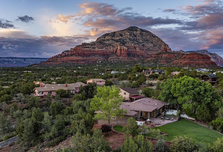 Desert Escape. Unwind In Your Private Spa! - Sedona, AZ